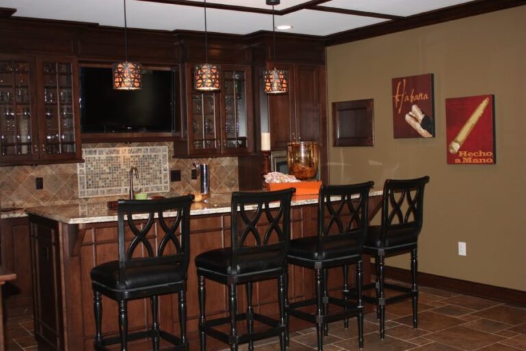 15 Awesome Basement Bar Ideas Perfect for a Man Cave