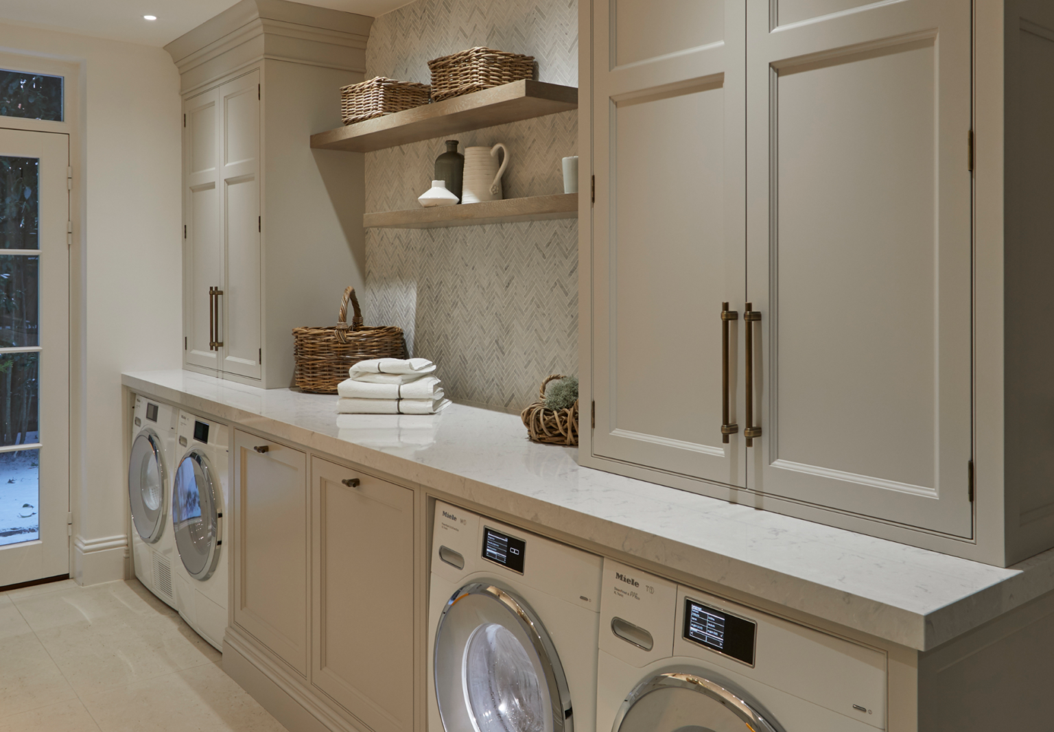 15 Smart Laundry and Mudroom Makeover Ideas